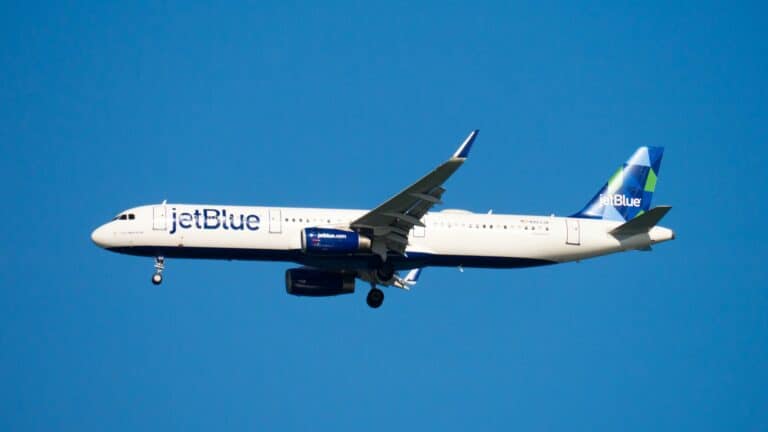JetBlue Wifi: WiFi On JetBlue Cost and How to Connect