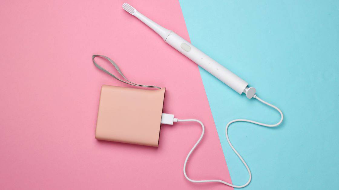 Best Travel Toothbrushes for Effective Oral Care on The Go